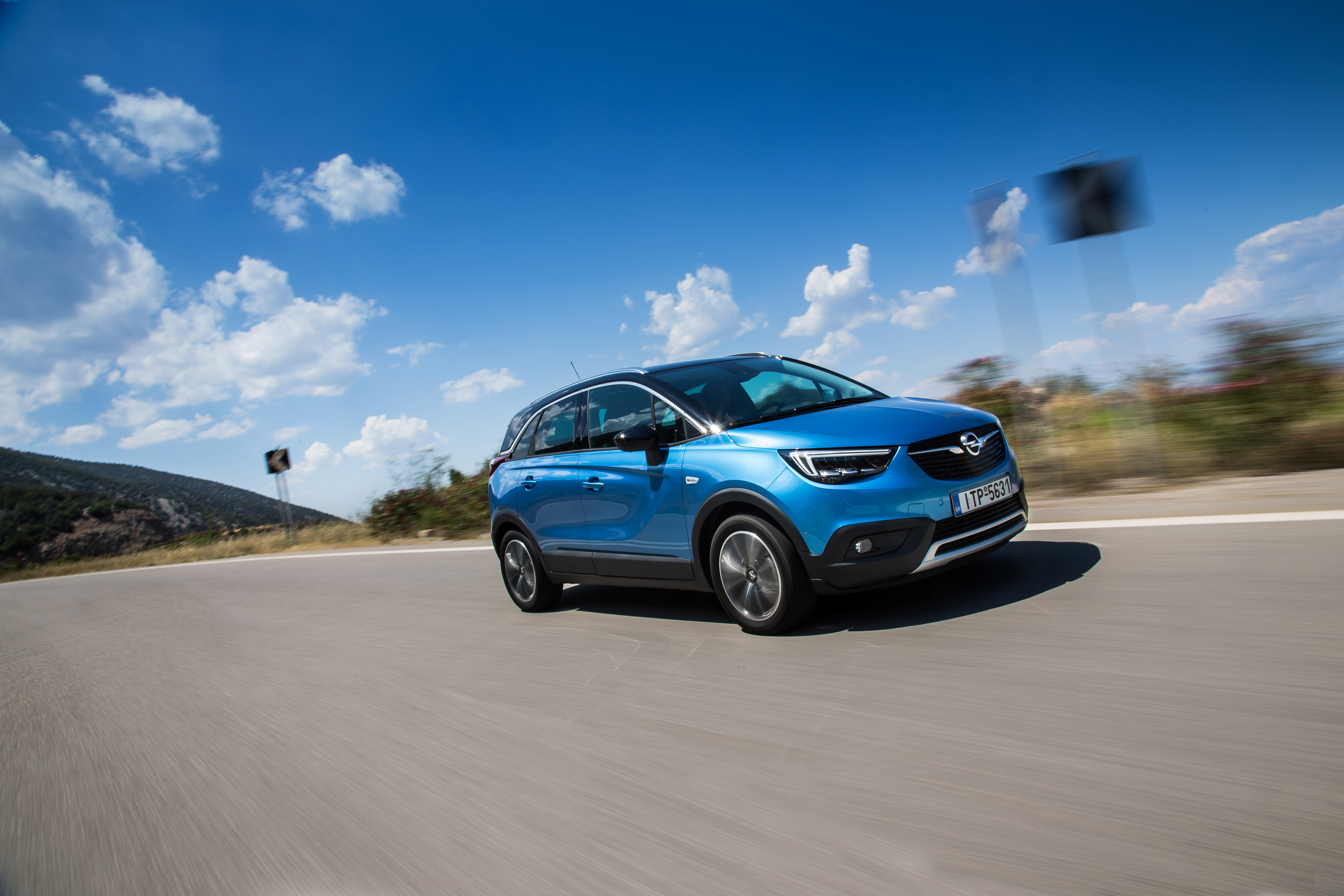 Οδηγούμε το νέο προσιτό SUV της Opel (vid.) | Capital