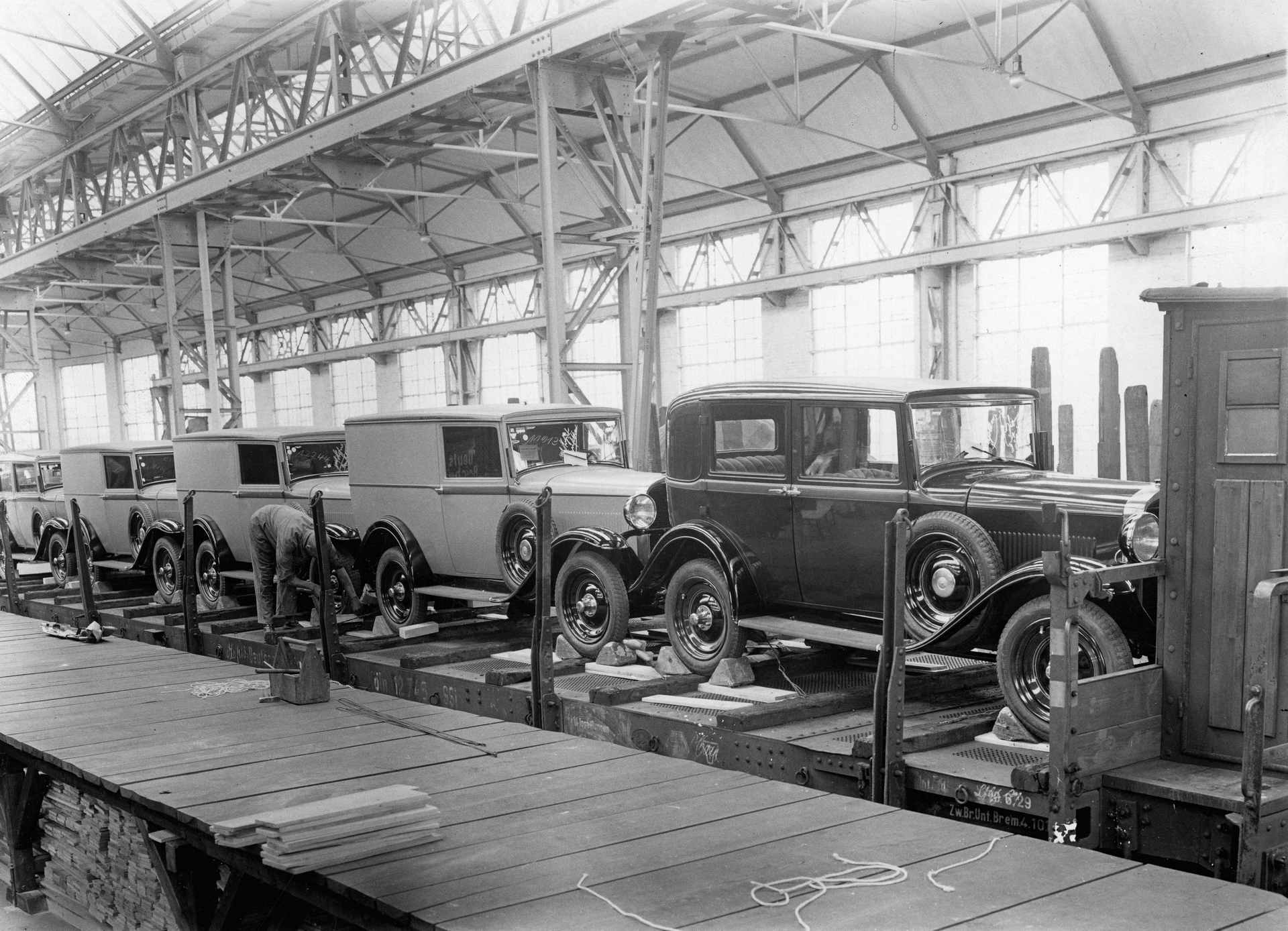 Ο σιδηρόδρομος του εργοστασίου της Opel γίνεται 100 ετών | Capital