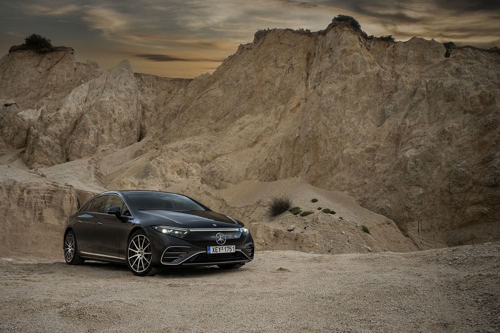 Mercedes EQS 580: Η ηλεκτρική ναυαρχίδα της νέας εποχής | Capital