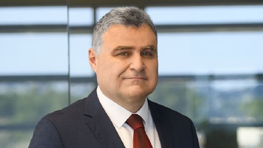 Adaptit: "Υπέκυψε" στο trend των data center με όχημα την Cloudrock