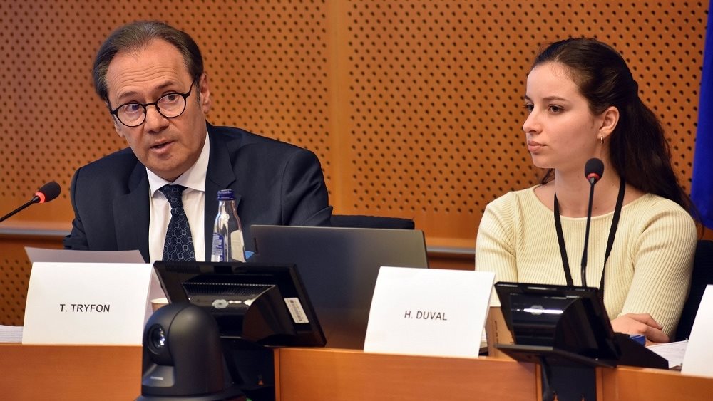 Θ. Τρύφων (ΠΕΦ): Απαιτούνται επενδύσεις στην ευρωπαϊκη φαρμακοβιομηχανία...