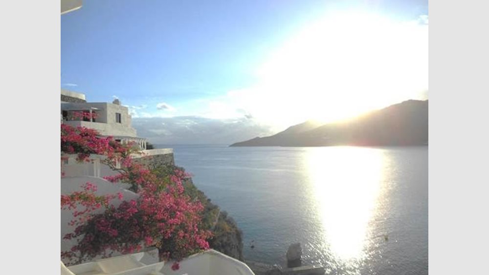 NN Hellas: Προσφέρει την υπηρεσία πληροφόρησης υγείας Dr Online, σε 10.000...